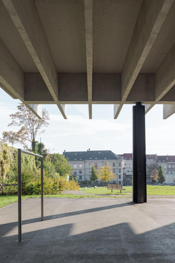 Rediscover Nature's Oasis: Baukunst's Rasquinet Park in Schaerbeek ...
