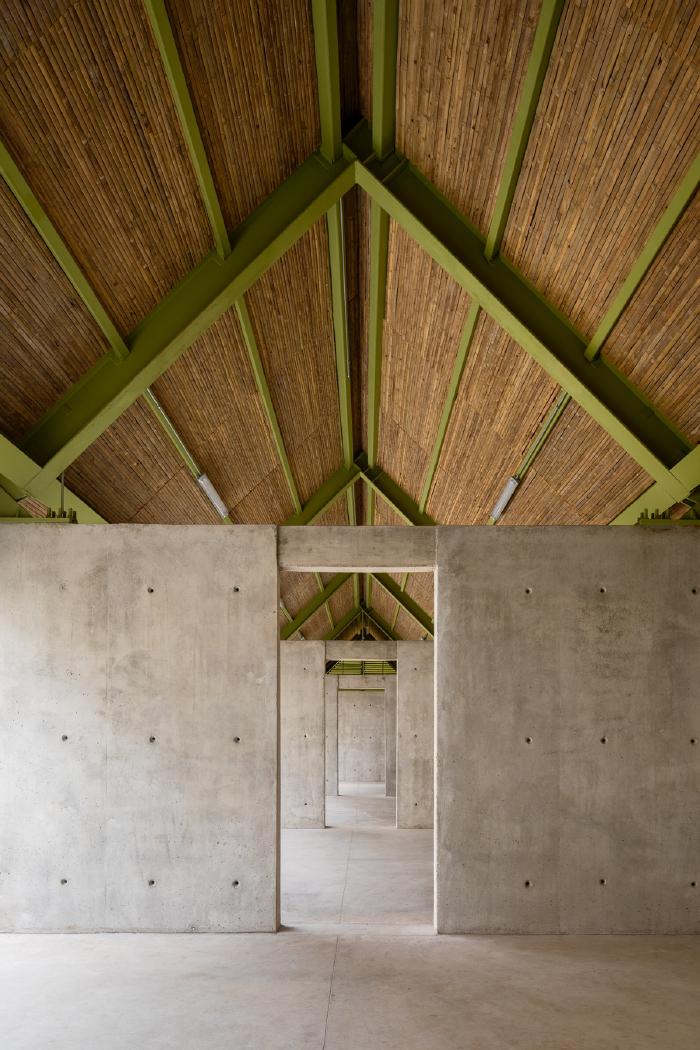 Colectivo C733 Transforms Tapachula Station into a Modern Architectural ...