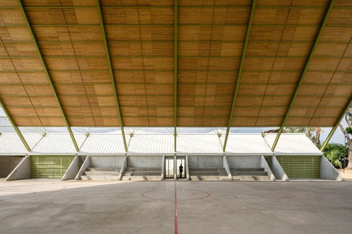 Colectivo C733 Transforms Tapachula Station into a Modern Architectural ...