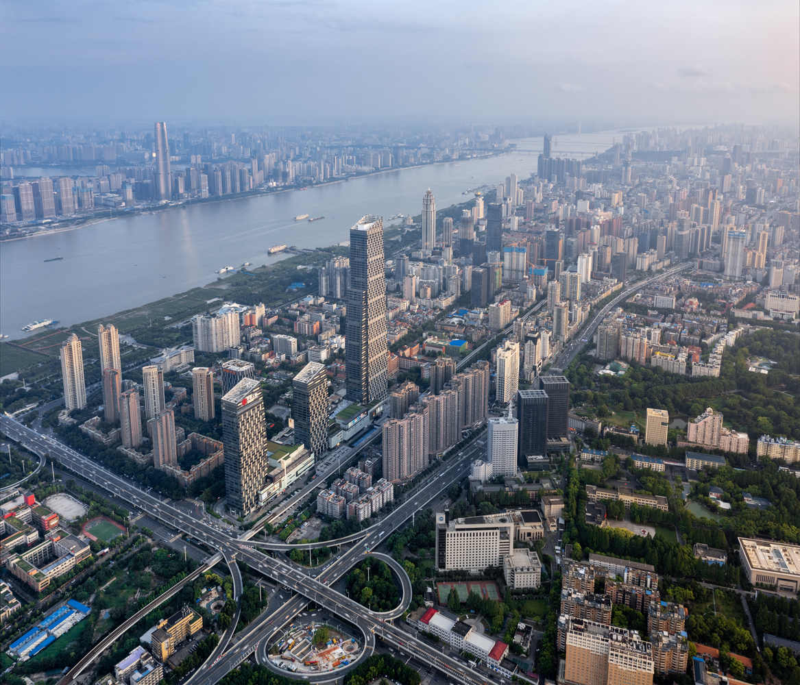 Sustainable Super-High-Rise Office Design in Wuhan: 1 CORPORATE AVENUE ...