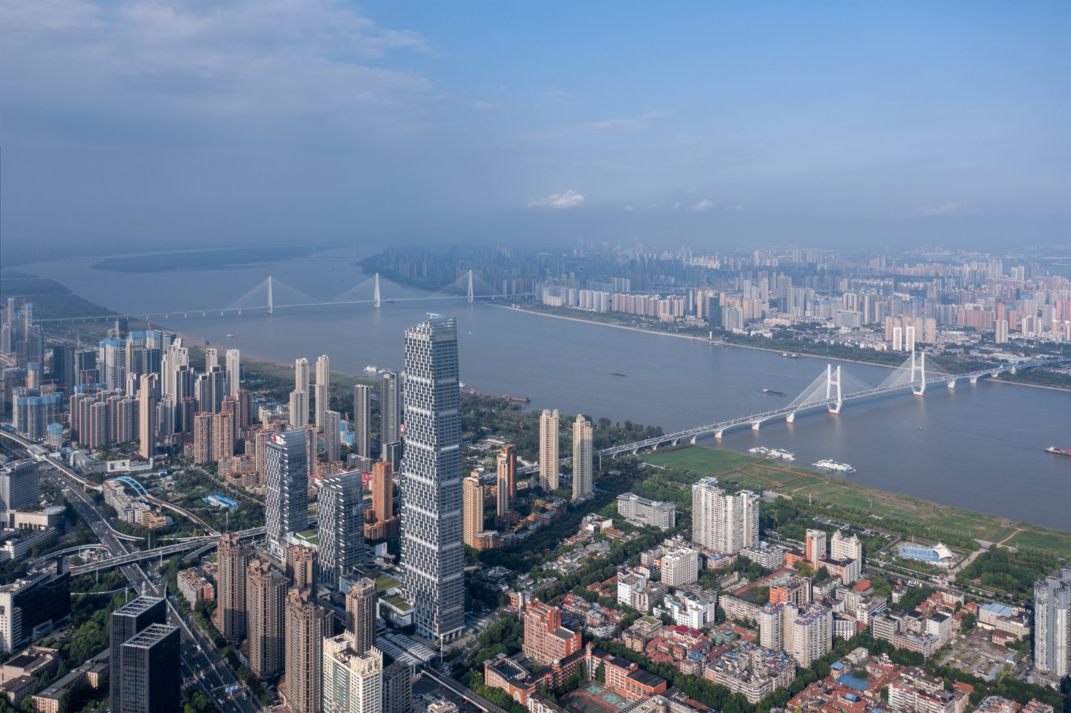 Sustainable Super-High-Rise Office Design in Wuhan: 1 CORPORATE AVENUE ...