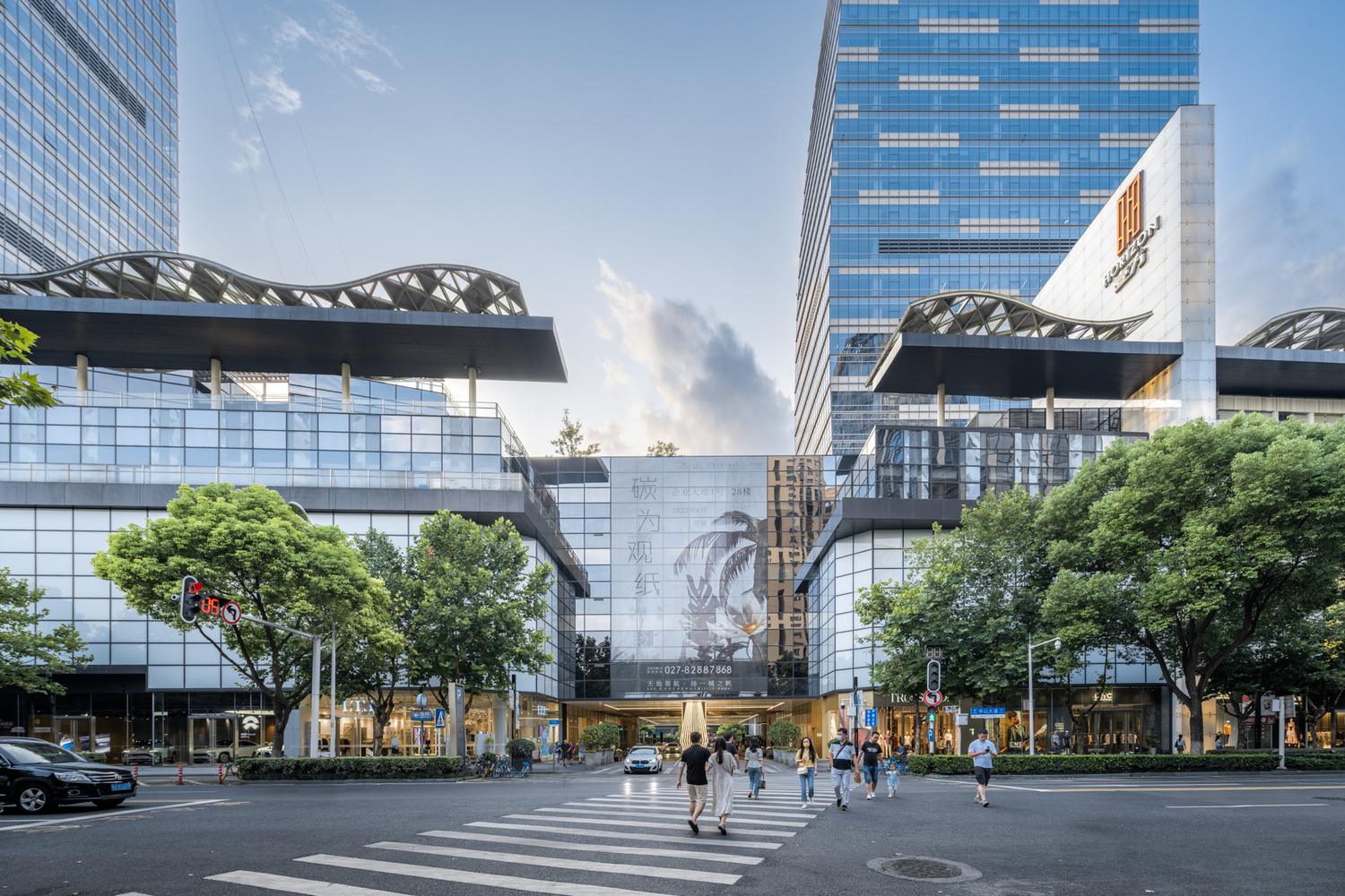 Sustainable Super-High-Rise Office Design in Wuhan: 1 CORPORATE AVENUE ...