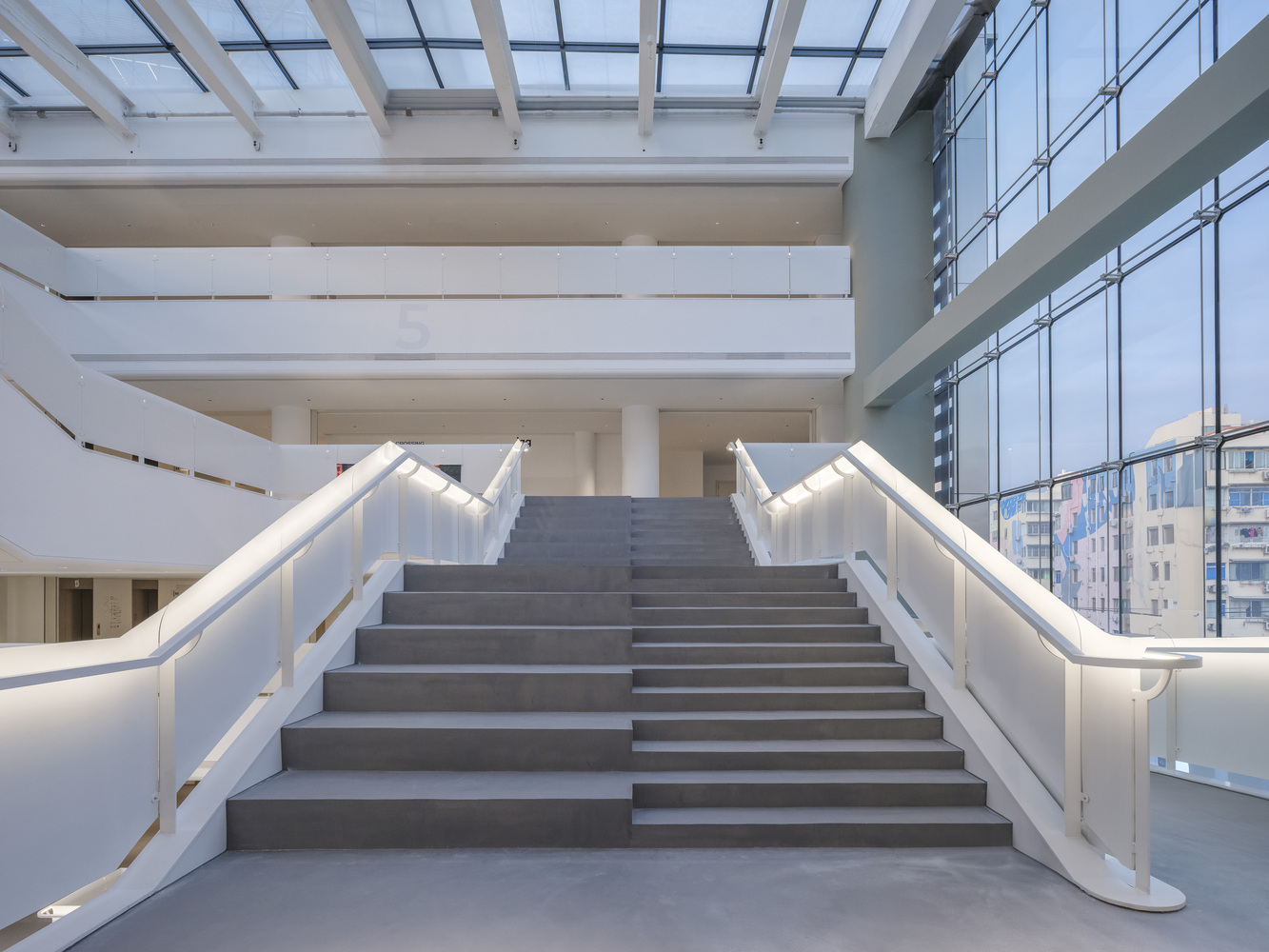 Contemporary Art Museums in Shanghai: Spotlight on Shanghai IAG Art ...