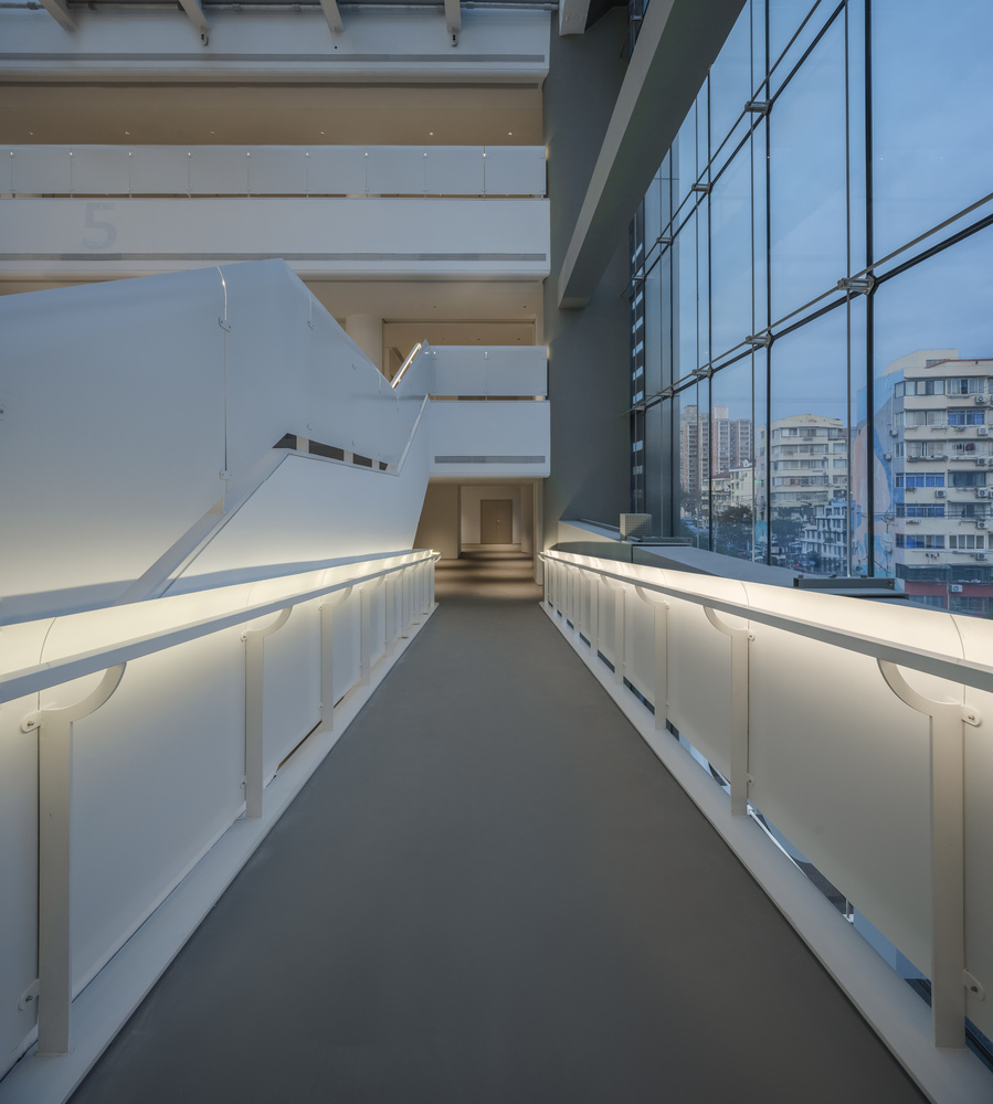 Contemporary Art Museums in Shanghai: Spotlight on Shanghai IAG Art ...