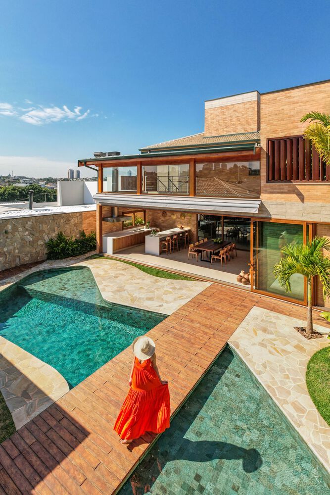 Contemporary Beach-Style Homes in Brazil: A Closer Look at Lima House ...