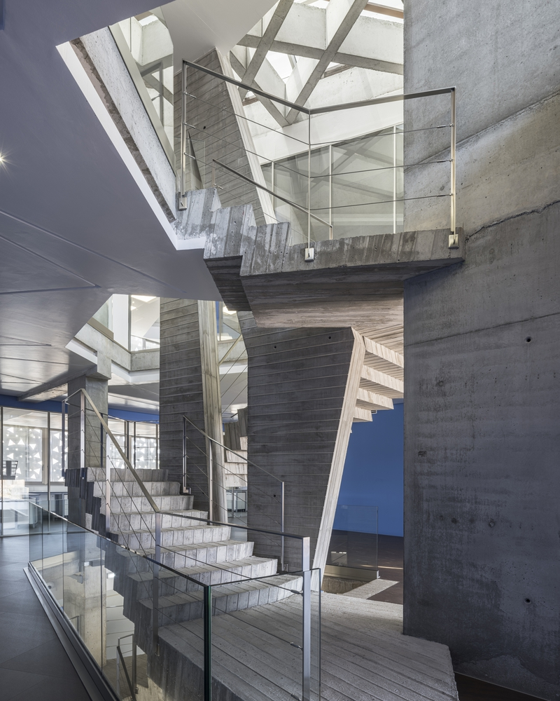 Bioclimatic Architecture Design: A Case Study of the Microbiological ...