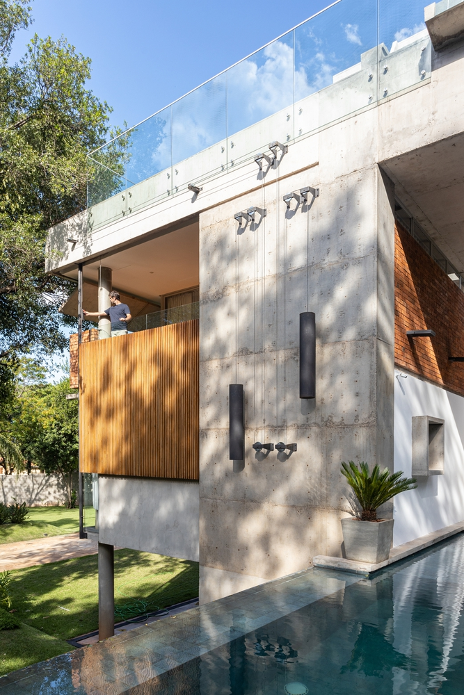 Rodor House by OMCM Arquitectos: A Harmonious Blend of Architecture and ...