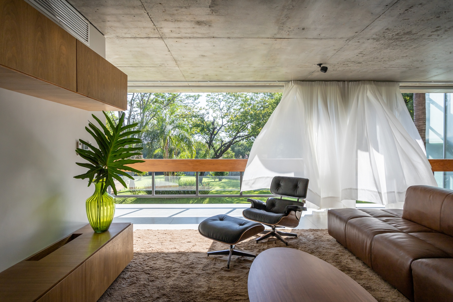 Rodor House by OMCM Arquitectos: A Harmonious Blend of Architecture and ...