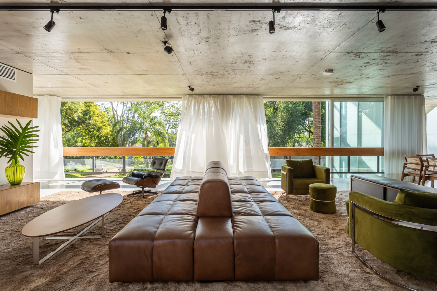 Rodor House by OMCM Arquitectos: A Harmonious Blend of Architecture and ...