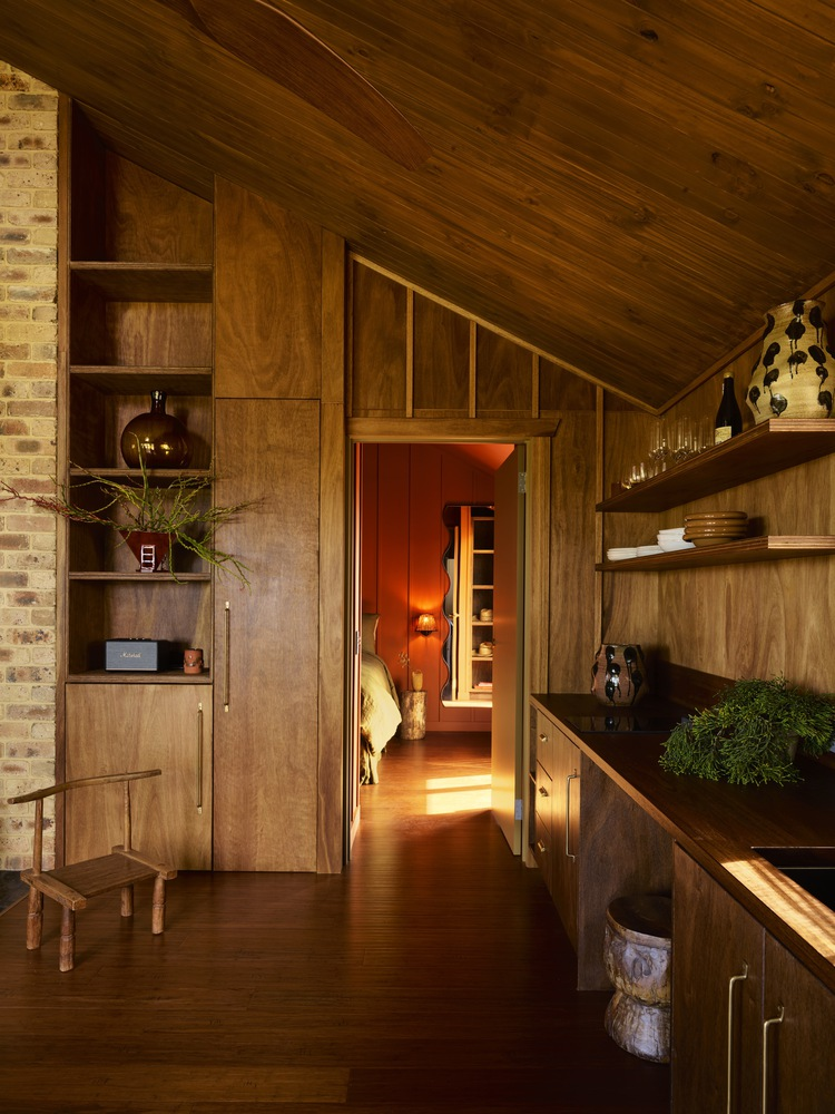 Sun Ranch by Balanced Earth Architects: A Luxurious Oasis in Byron Bay ...