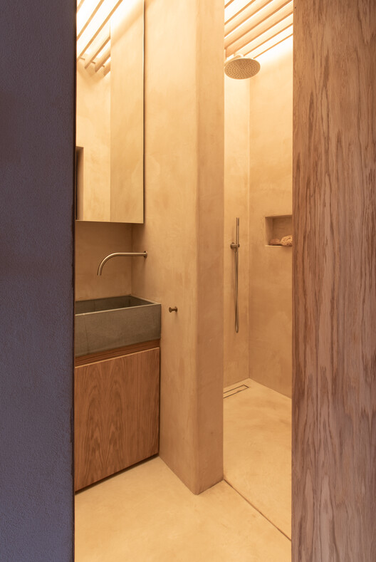 Defrosted Home: Transforming Static Spaces into Dynamic Experiences | Architecture Blog