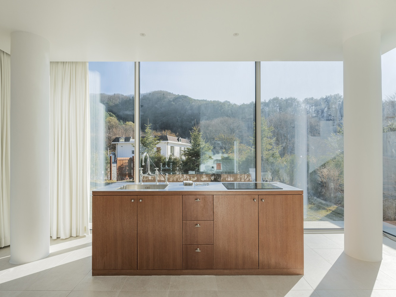 Glass House Homestay: A New Trend in Sensuous Accommodation ...