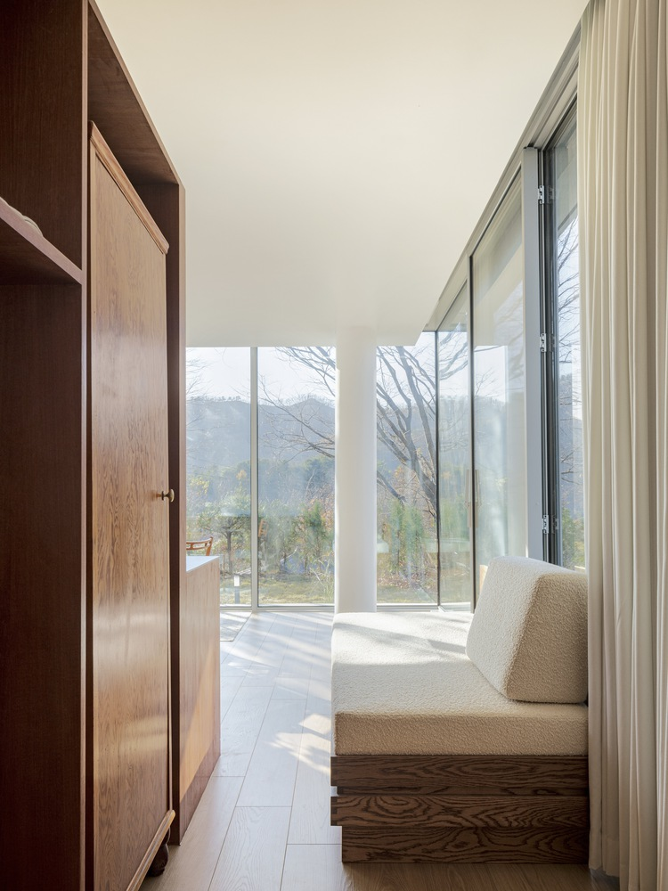 Glass House Homestay: A New Trend in Sensuous Accommodation ...