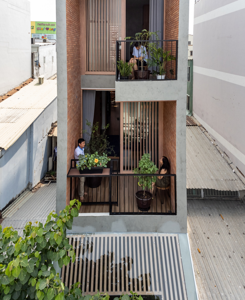 Narrow House Design Innovations in Vietnam: A Deep Dive into House 3.5 ...