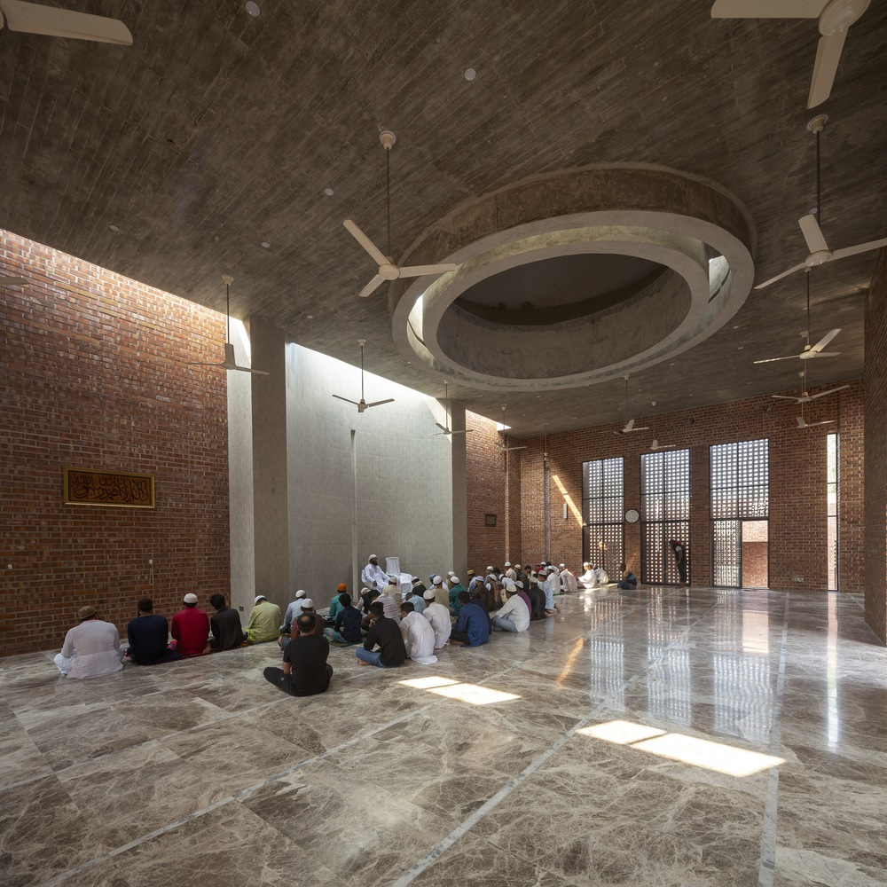 Modern Mosque Design in Bangladesh: A Closer Look at Bait Ur Raiyan ...