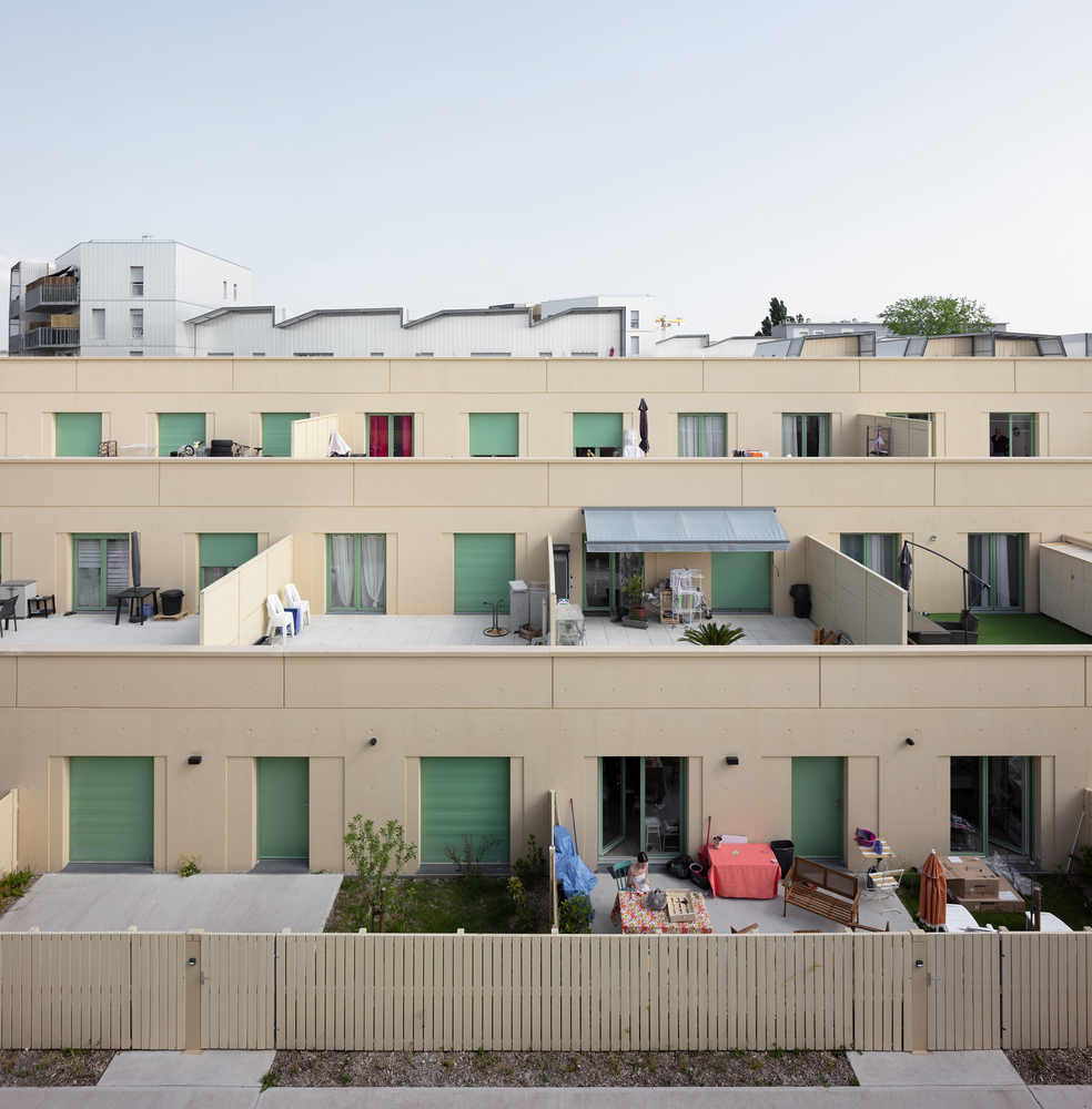 Sustainable Suburban Housing: A Case Study of Les Perrières Residential ...