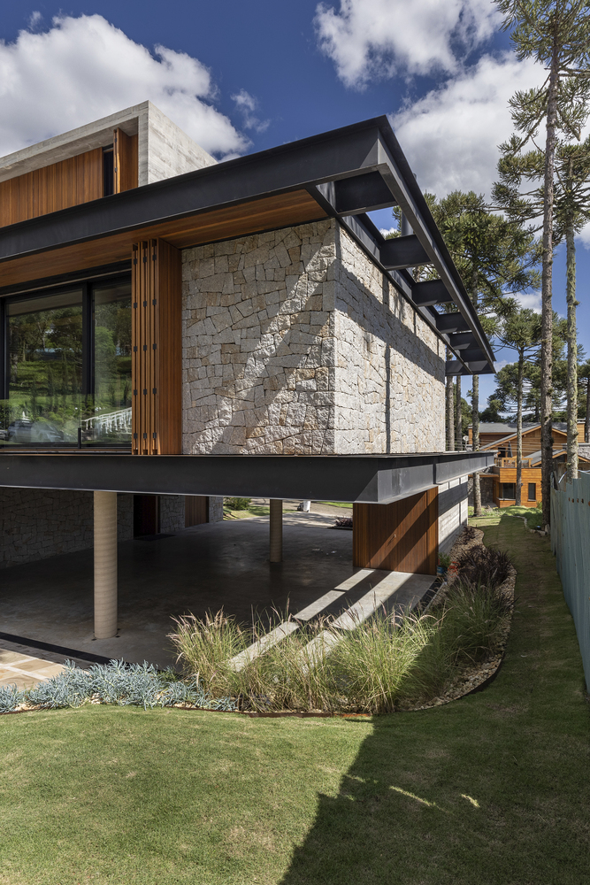 Luxury Modern Homes in Brazil: Spotlight on K House by Mayresse ...