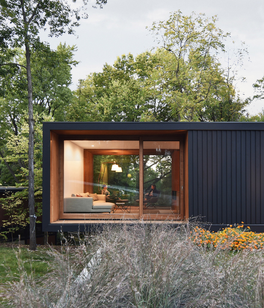 Architectural Mastery on Sloped Terrains: Modern Hillside Homes Unveiled with Spring Harbor ...