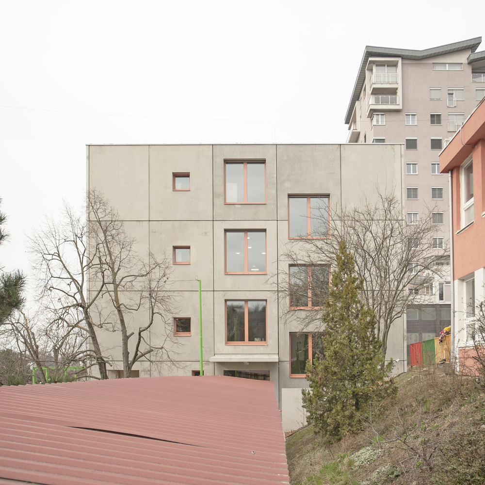 Innovative Educational Building Renovation: CADROVÁ Reconstruction and ...