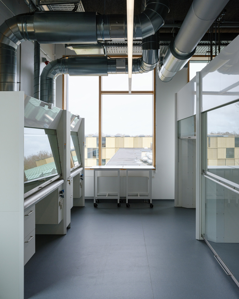 Sustainable Research Center Design: A Closer Look at DTU B112 Research ...