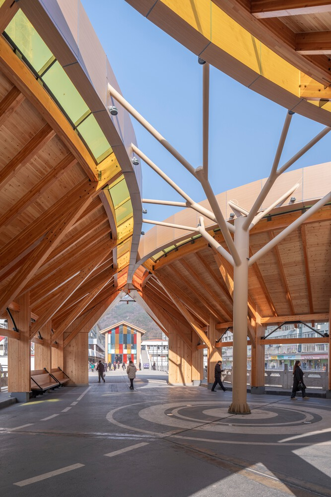 Sustainable Corridor Bridges: Unveiling the New Herringbone Bridge by ...