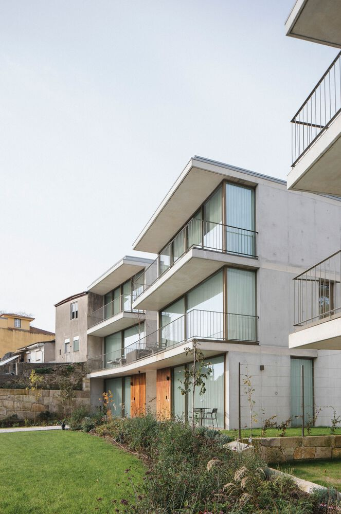 Terraced Housing Architecture: The DPV Residential Building by Adriano ...