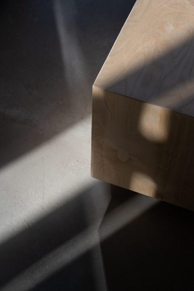 Chernyi Cooperative Coffee Roasters: A New Era in Modern Brutalist Cafe ...