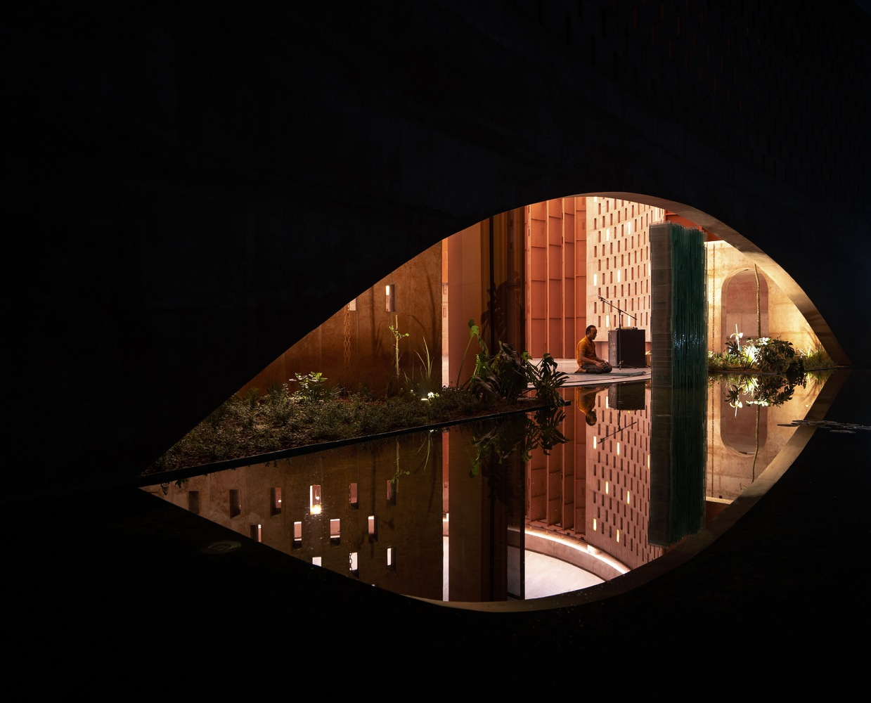 Zebun Nessa Mosque: A New Chapter in Innovative Mosque Design in ...