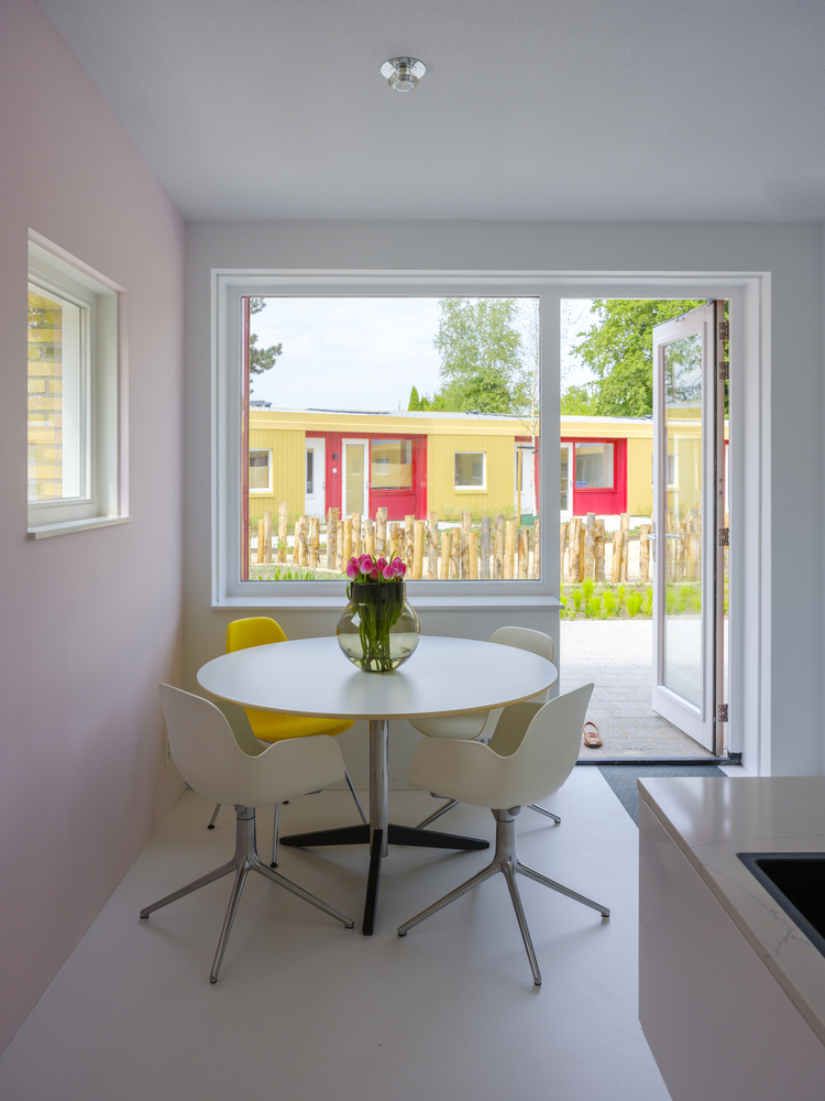 Sustainable Elderly Community Design: The Elzenhof Veenoord Courtyard ...