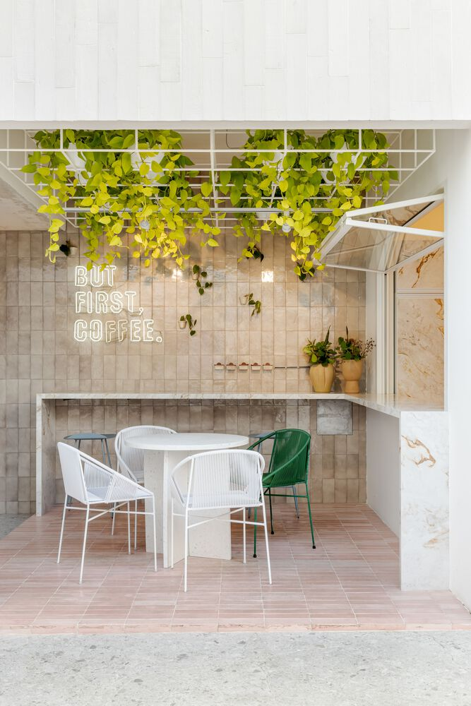 Innovative Retail Design: Unveiling Atelier Colormix by Basiches ...