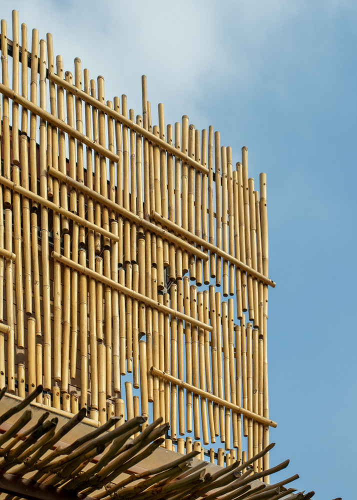 Eco-Friendly Restaurant Design: Embracing Nature at Srasadesa ...