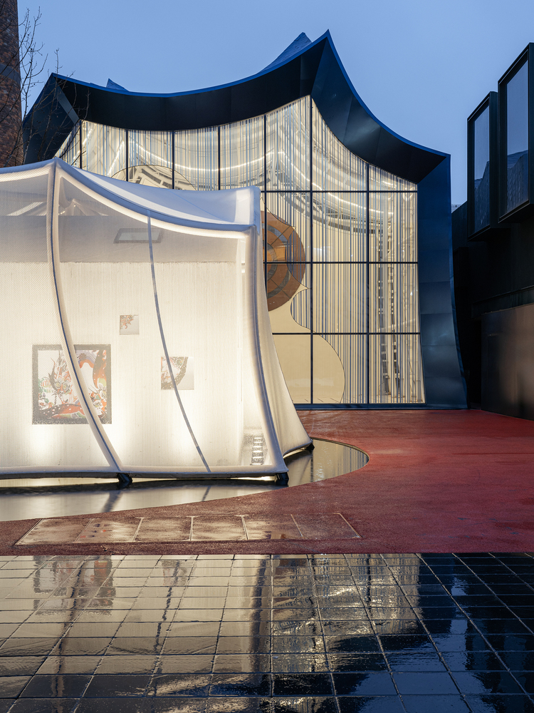 Emotional Architecture Design: The Story of Klein Blue Hills and White ...