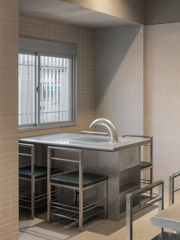 Embracing Heritage through Modern Korean Restaurant Design: The Case of ...