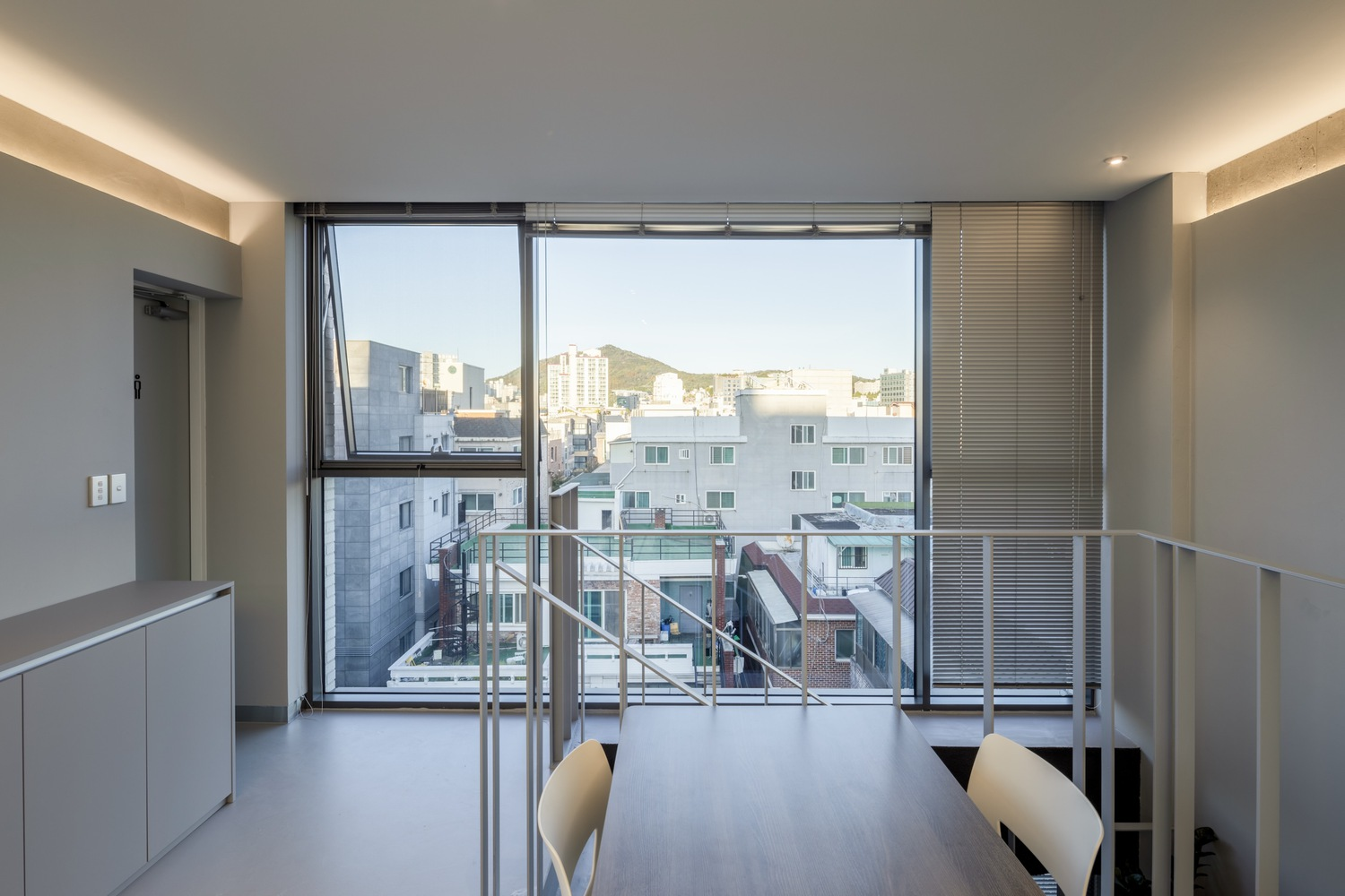 Sustainable Office Building Design: Integrating Nature with the Intec ...