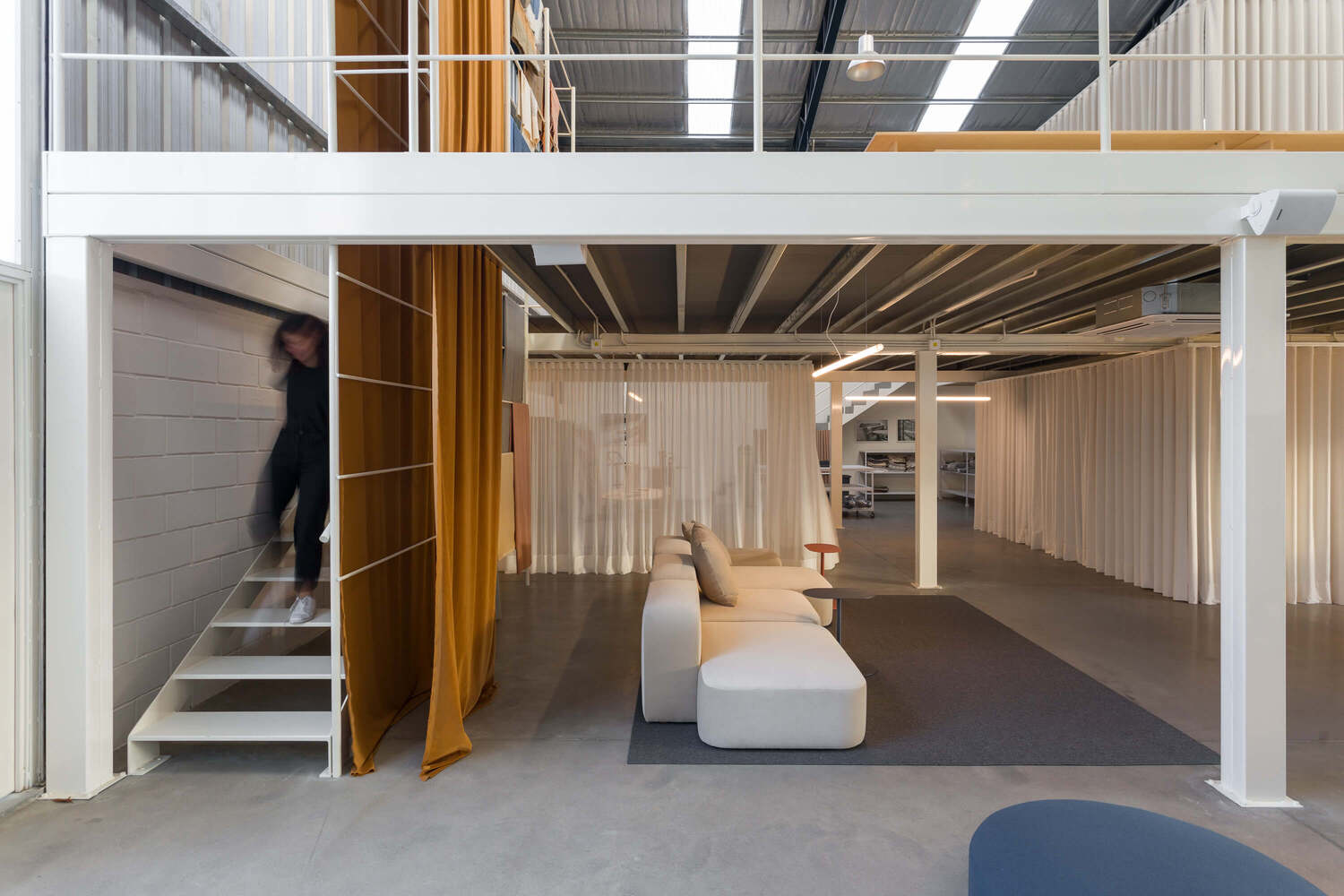 Innovative Showroom Design: Transforming Spaces with Fabric and Light ...