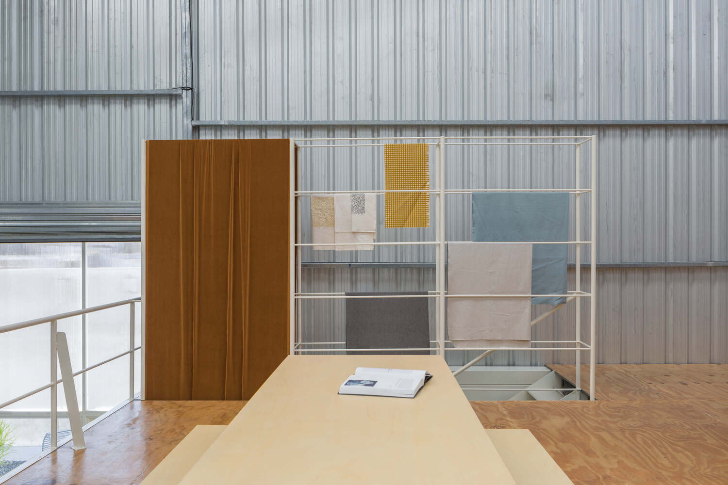 Innovative Showroom Design: Transforming Spaces with Fabric and Light ...