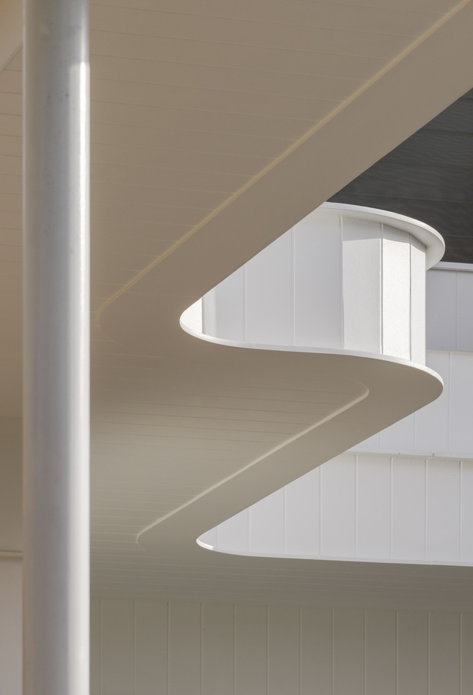 Sustainable Architecture Design in Australia: The Curl Curl House by ...