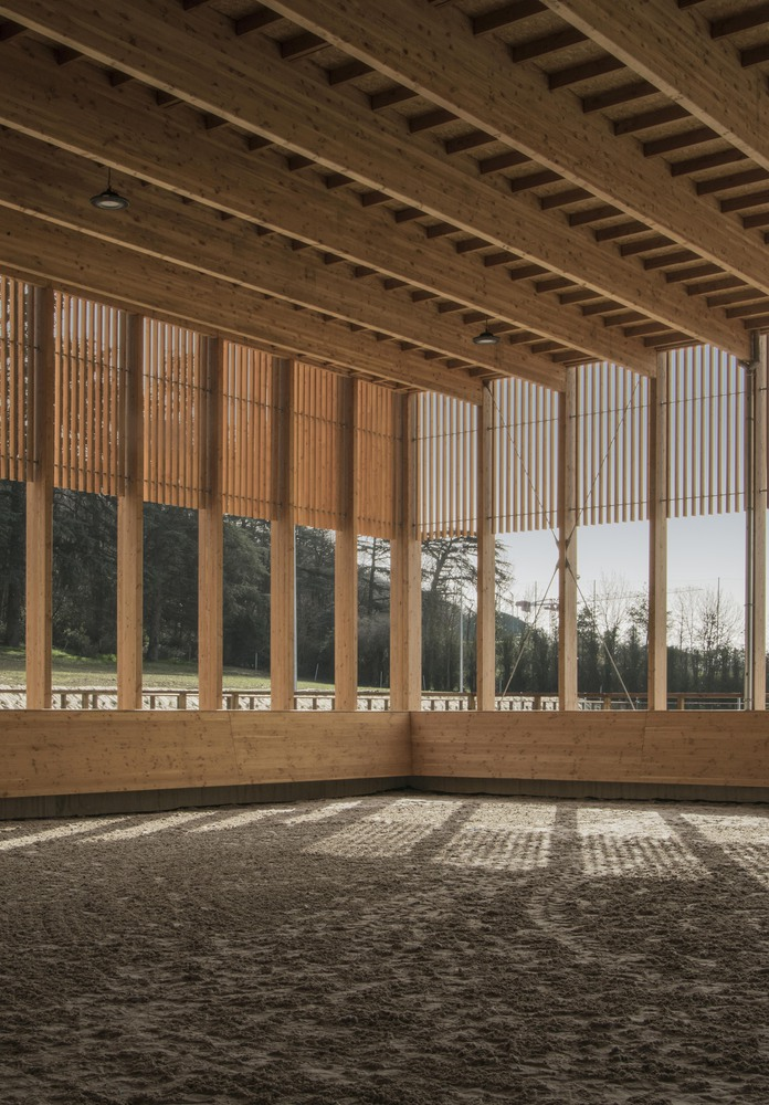 Sustainable Stable Design: A Case Study of Les écuries de la Roche by f ...