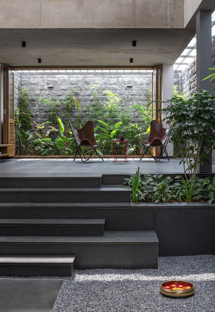 Integrated Outdoor Living Design in Tiptur: Unveiling the In Between ...