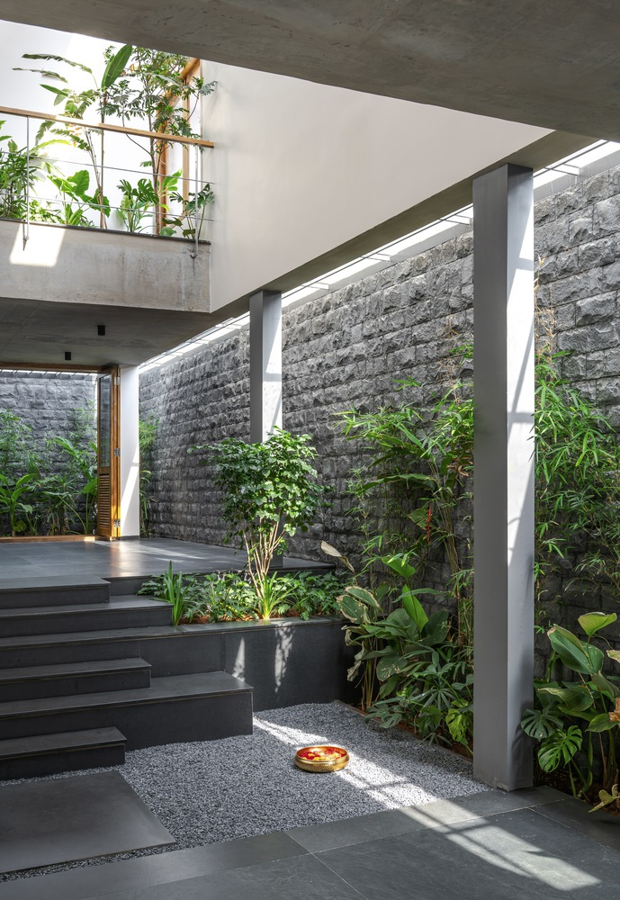 Integrated Outdoor Living Design in Tiptur: Unveiling the In Between ...