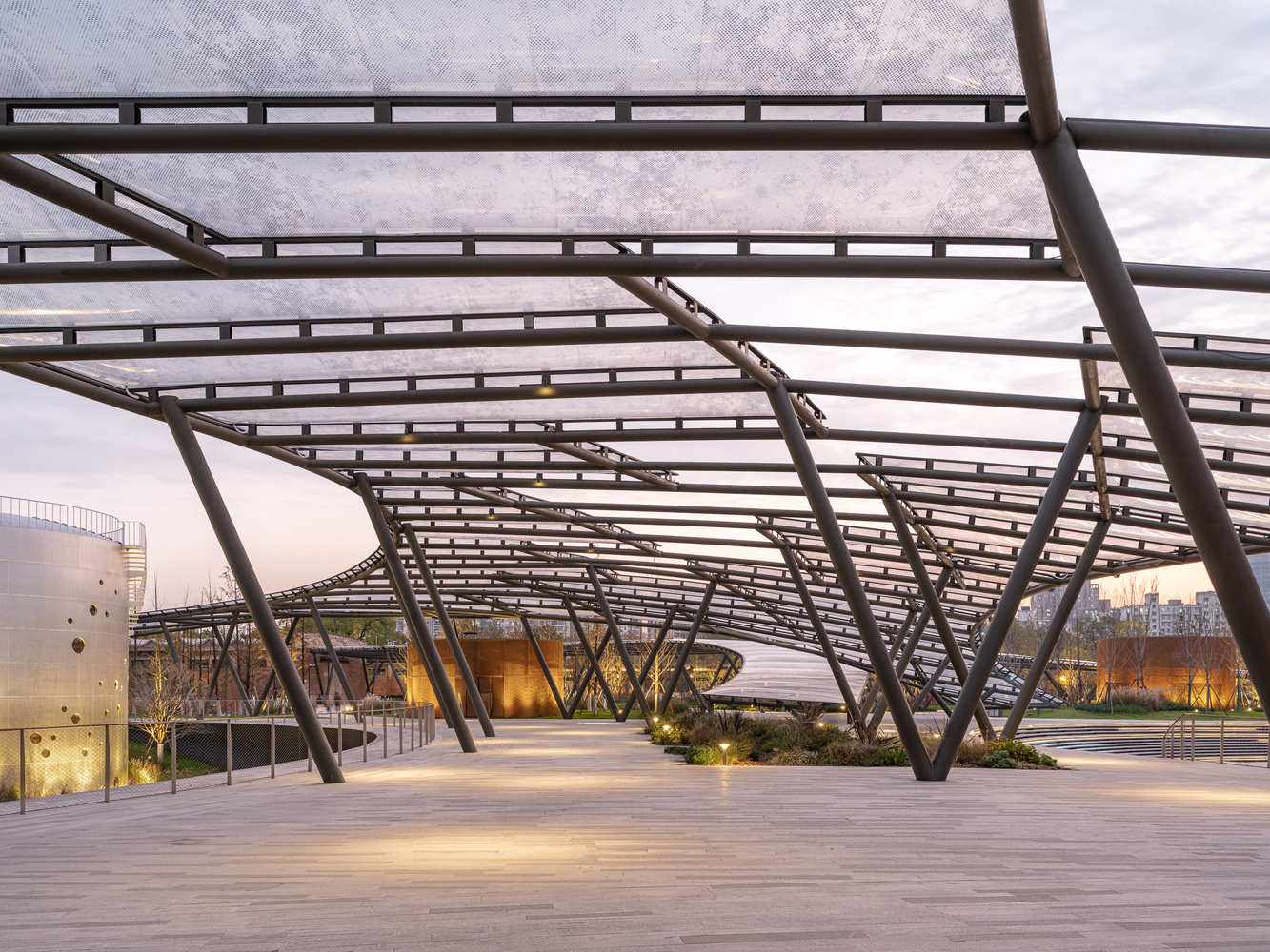 Adaptive Reuse Parks in Hangzhou: A Closer Look at Hangzhou Xiaohe Park ...