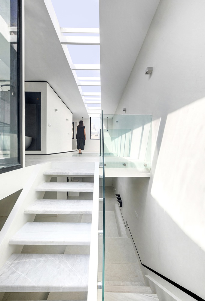 The Evolution of Contemporary Iranian Architecture: A Case Study of ...